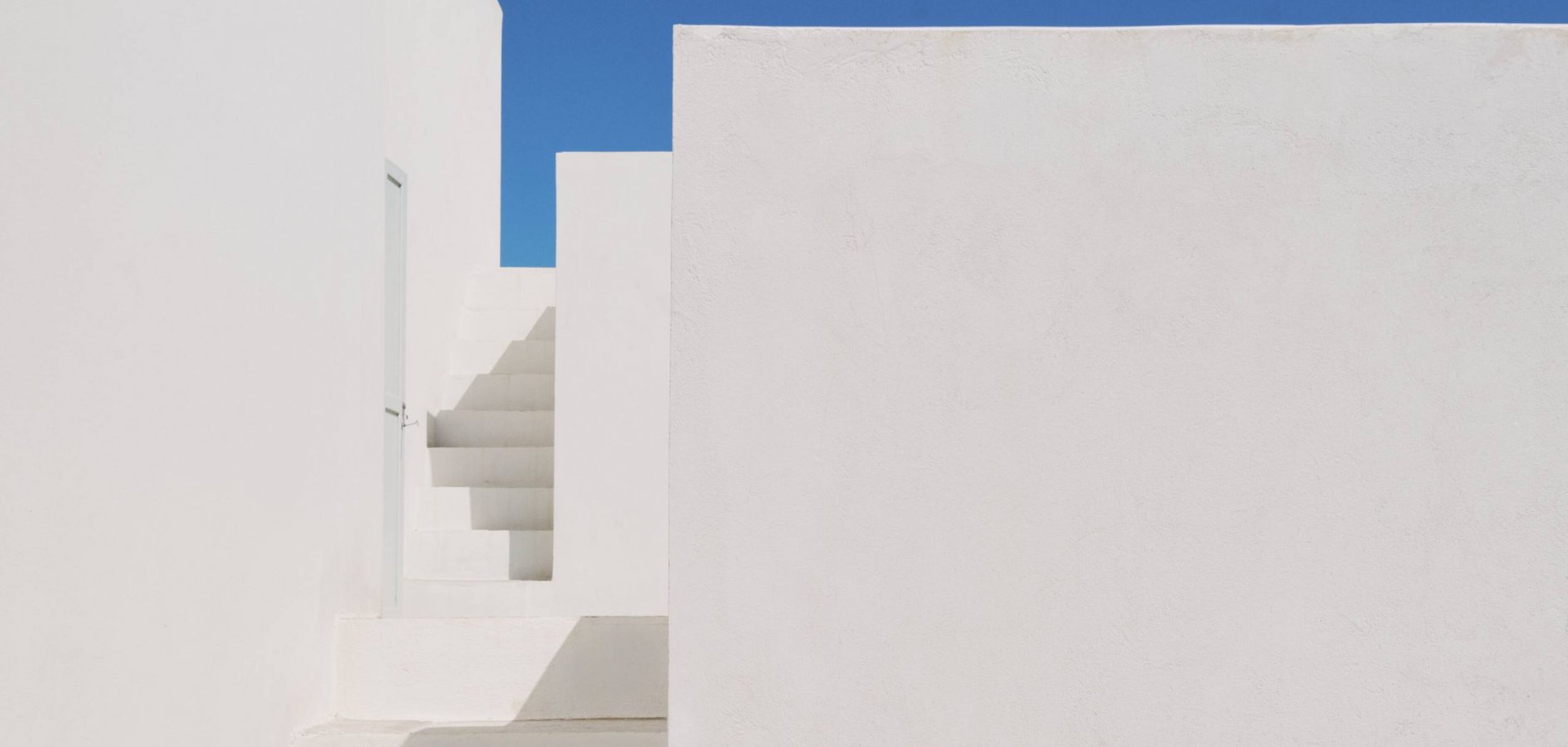 Piperi House: Cycladic Luxury with Breathtaking Aegean Views | LAUFEN ...